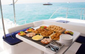 A Guide to Meal Planning on a Yacht - BoatLifeMagazine